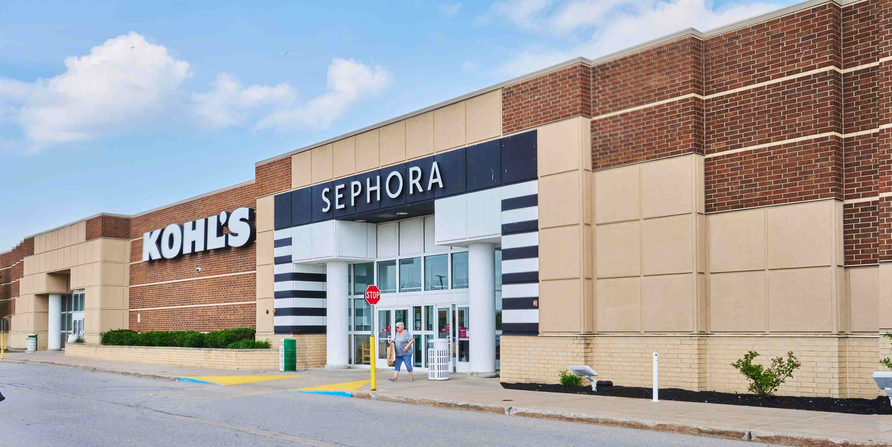 Henrietta Commons Rochester NY | Urban Edge Properties